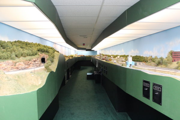 Rix Model Railroad Layout – Rix Products Inc.