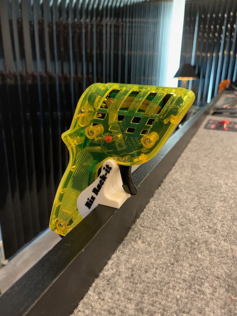 Rix Rack-it Slot car controller holder (White L mount) – Rix Products Inc.