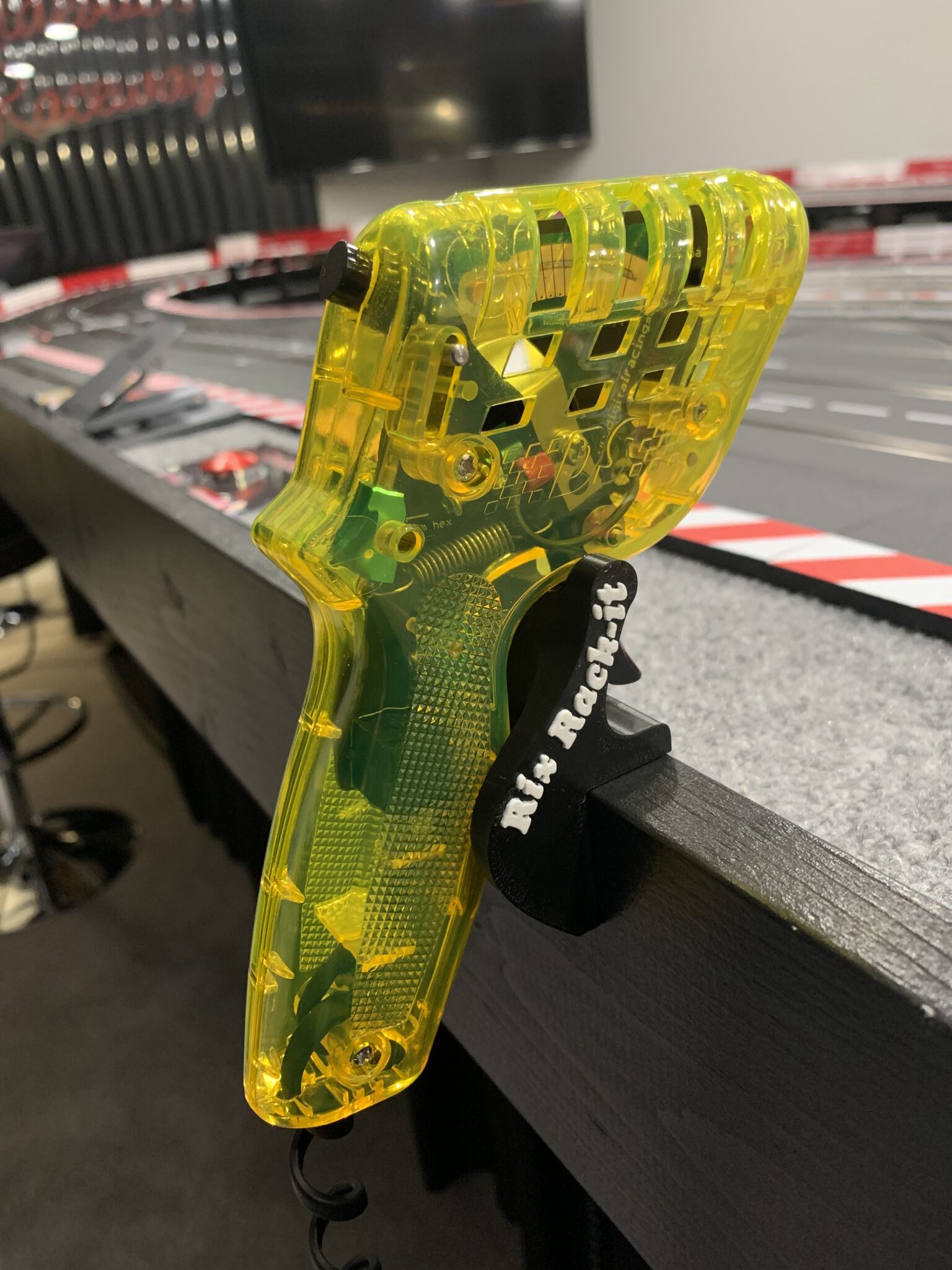 Controller Holder – Rix Products Inc.